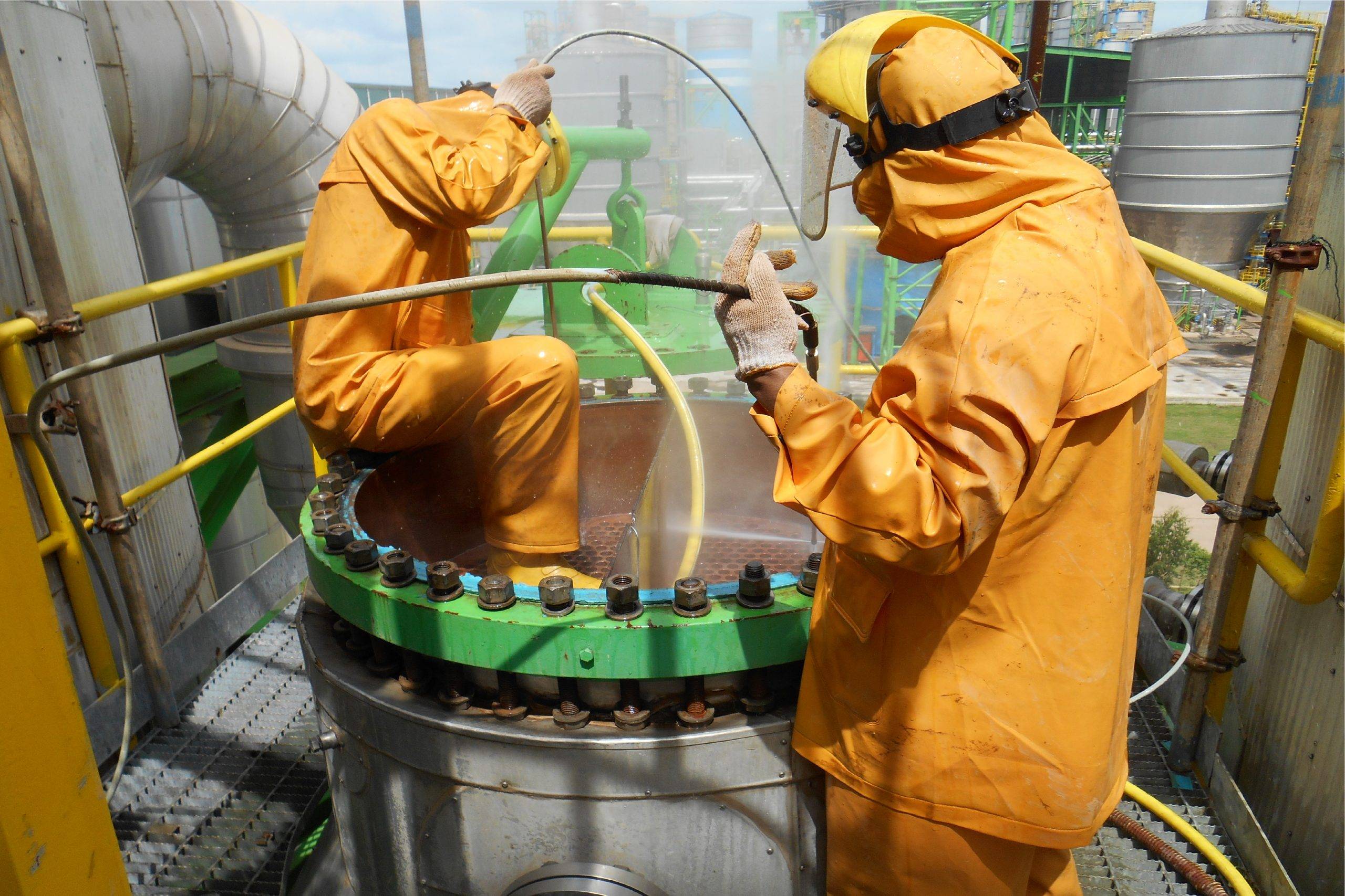 High Pressure Water Jet Cleaning Systems - PT Koalisi Tubindo